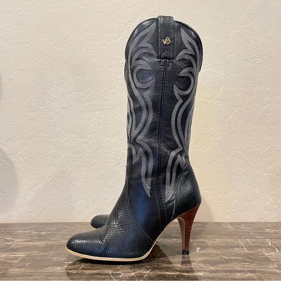 Capezio | Shoes | Vintage Knee High Capezio Jeenz Boots High Heeled ...